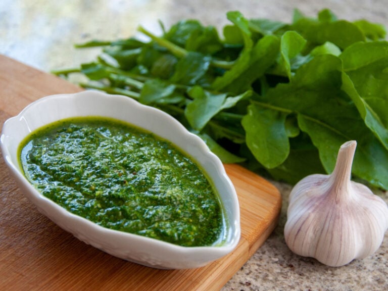 What Is Arugula? (+ How to Use It) - Insanely Good