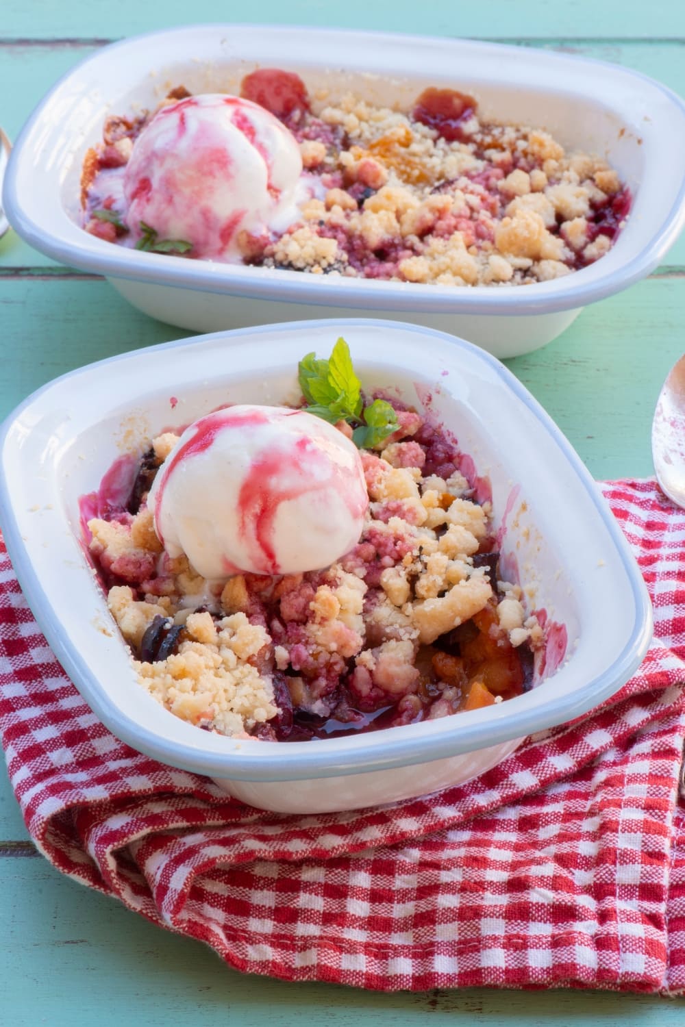 25 Easy Plum Recipes to Get the Most Out of the Fruit - Insanely Good