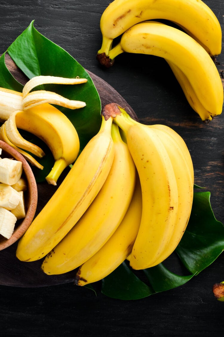 30 Best Midnight Snacks for Late-Night Cravings - Insanely Good