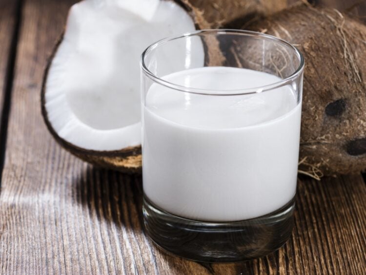 17 Different Types of Milk Explained - Insanely Good