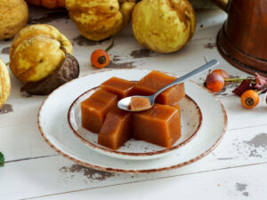 What Is Quince Fruit? (+ How To Eat It) - Insanely Good