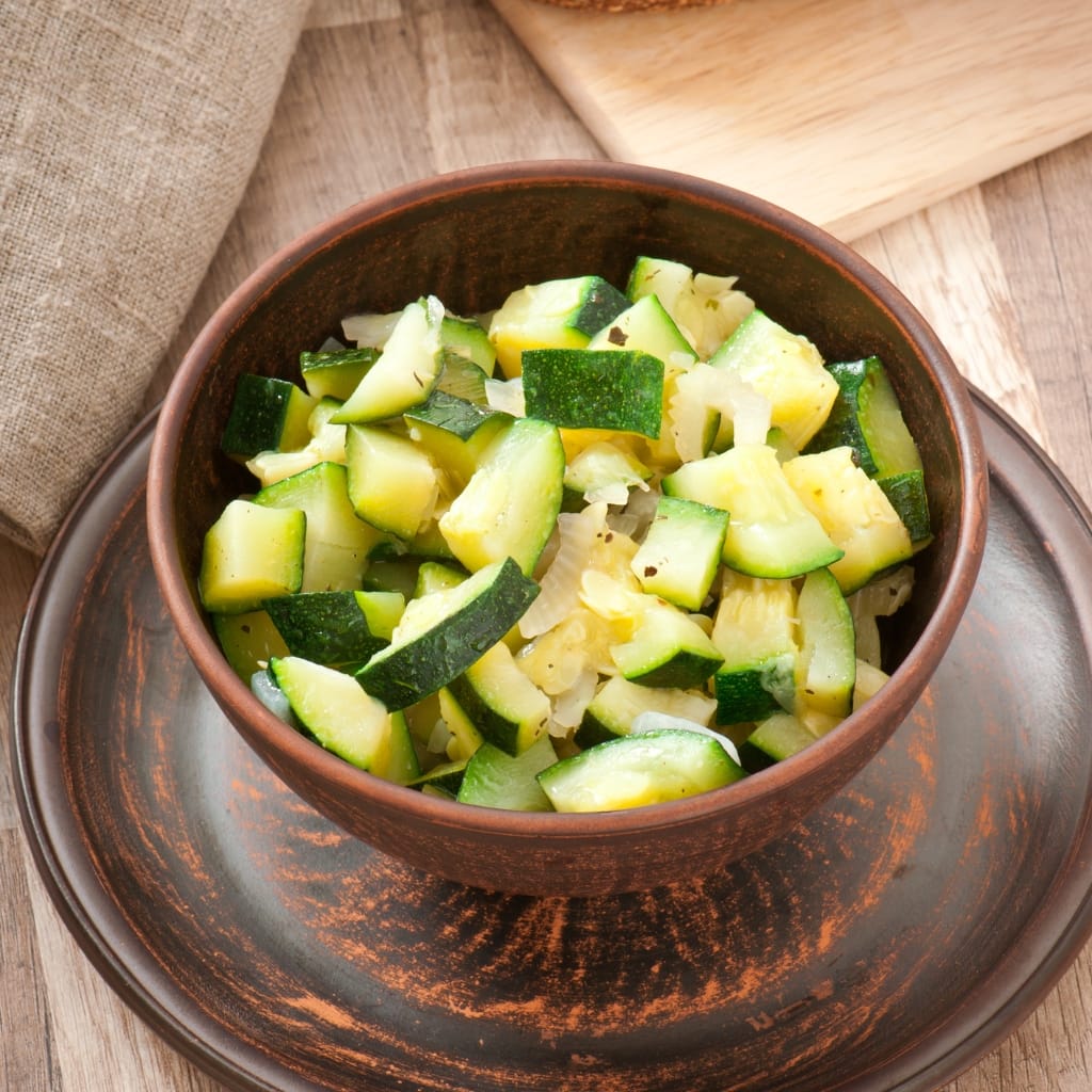 How to Steam Zucchini in the Microwave (Easy Method) - Insanely Good