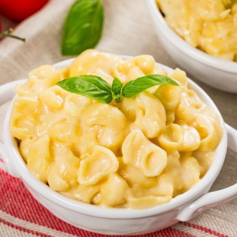 How to Freeze Mac and Cheese (Easy Method) - Insanely Good