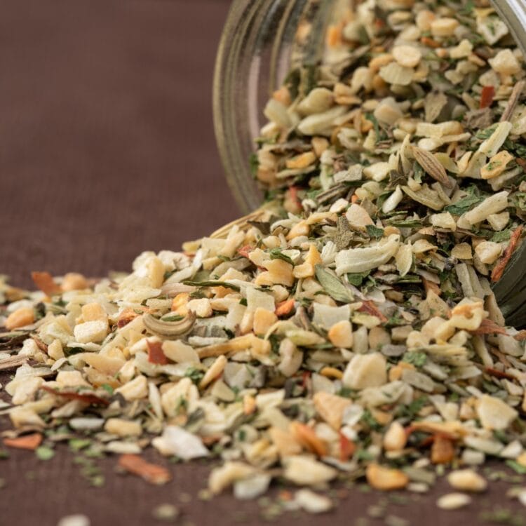 10 Best Substitutes for Italian Seasoning To Use in Recipes - Insanely Good
