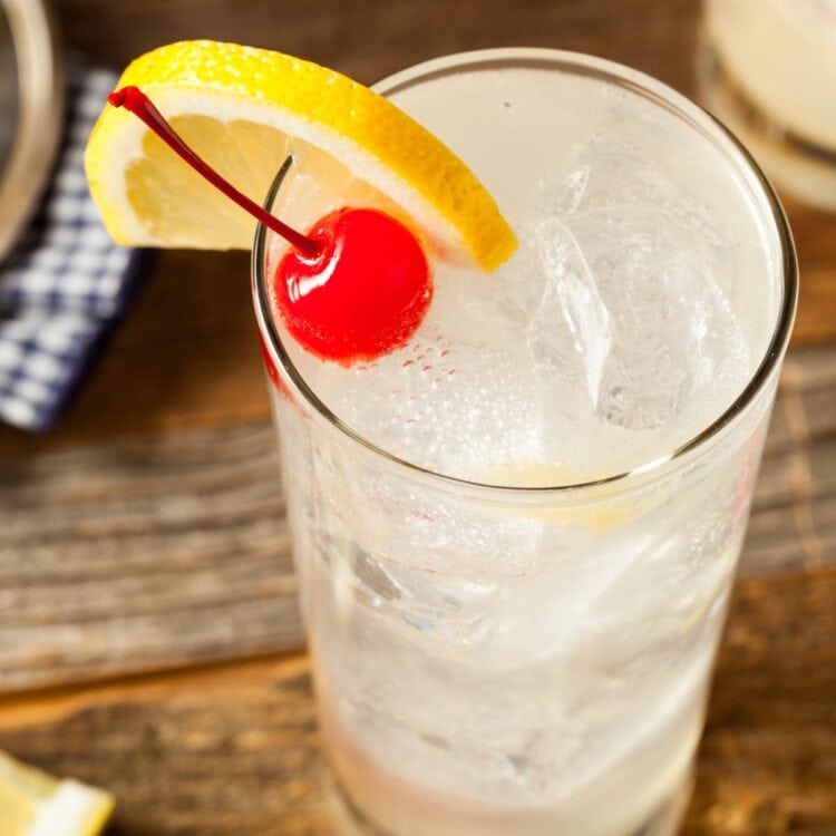Tom Collins Cocktail Recipe - Insanely Good