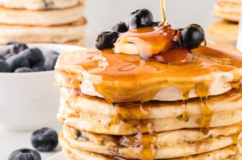 Easy Oatmeal Pancakes Recipe - Insanely Good