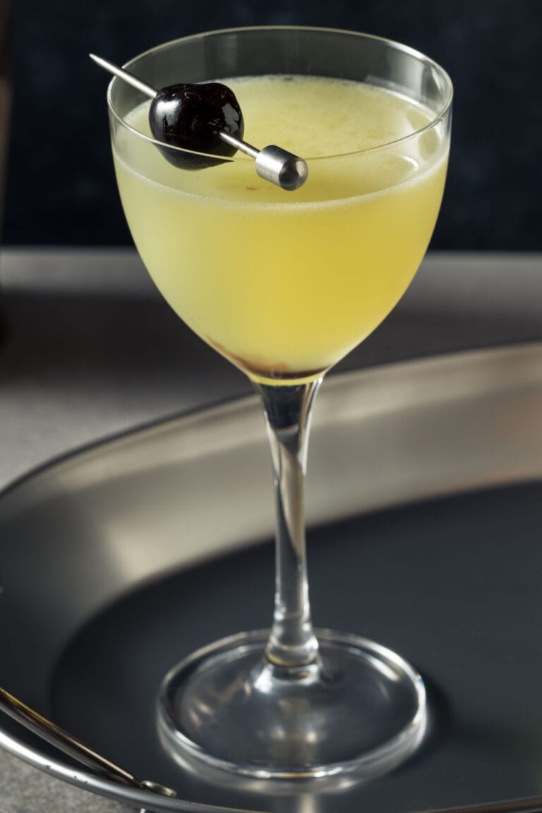 The Last Word Cocktail (Classic Recipe) - Insanely Good