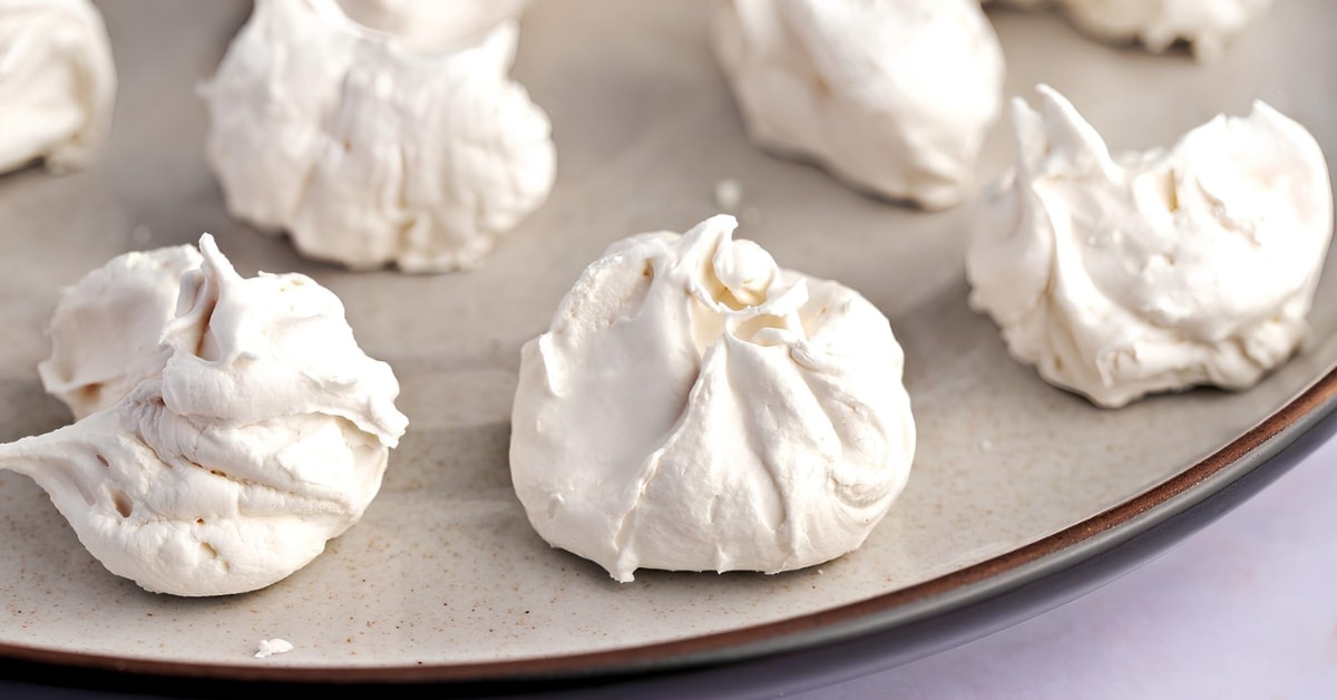 Old-Fashioned Divinity Candy Recipe - Insanely Good