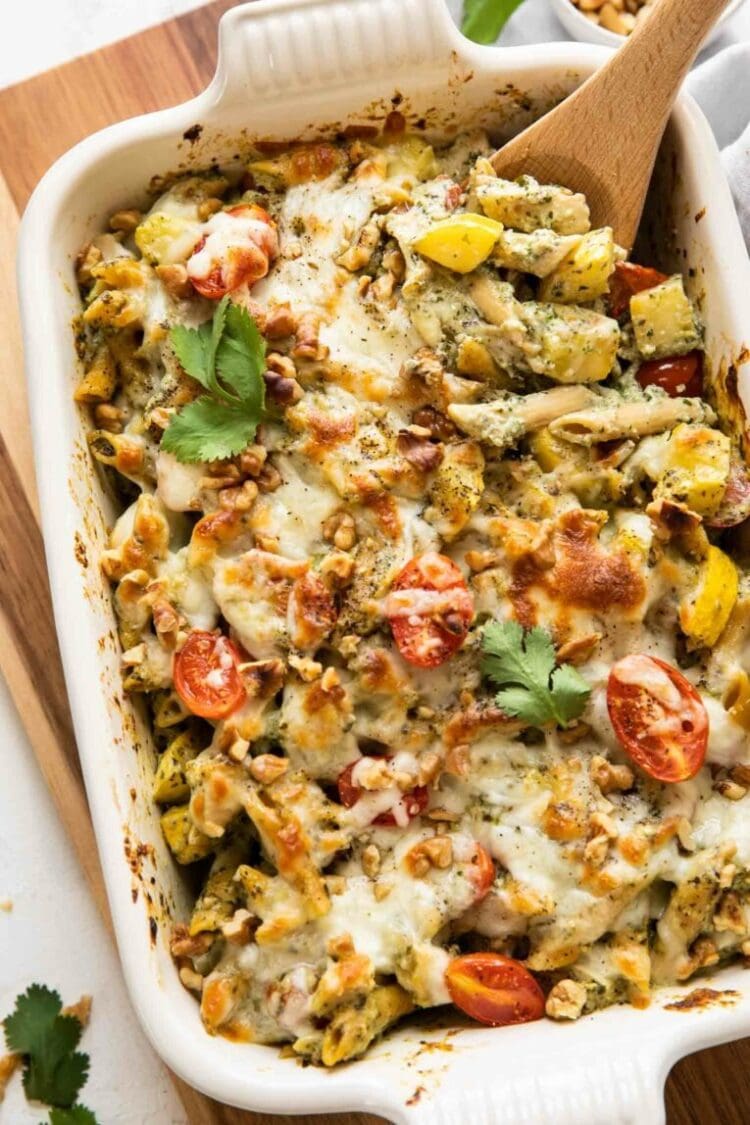 25 Easy Leftover Chicken Recipes for Lunch and Dinner