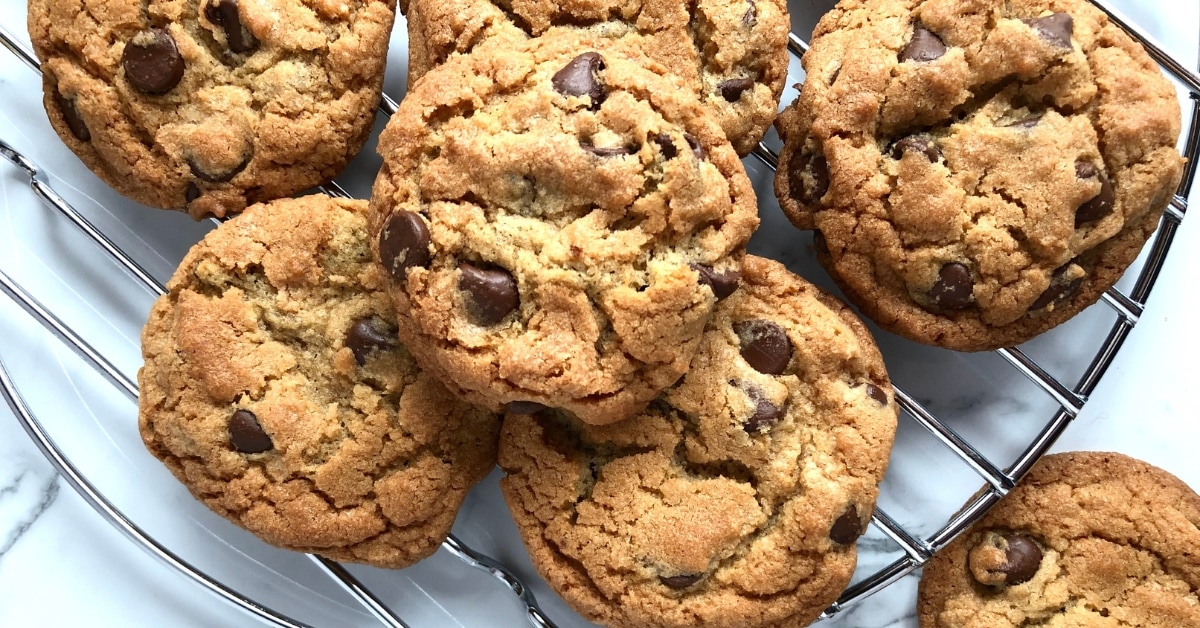 How to Keep Cookies Soft After Baking - Insanely Good