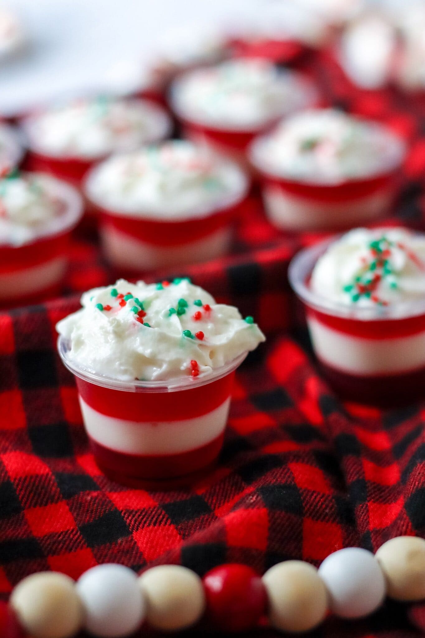 25 Best Christmas Jello Shots and Holiday Shooters - Insanely Good
