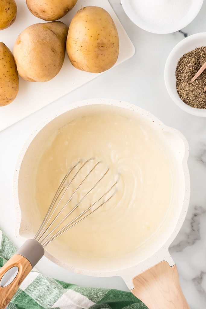 Creamy Ham and Potato Soup - Insanely Good