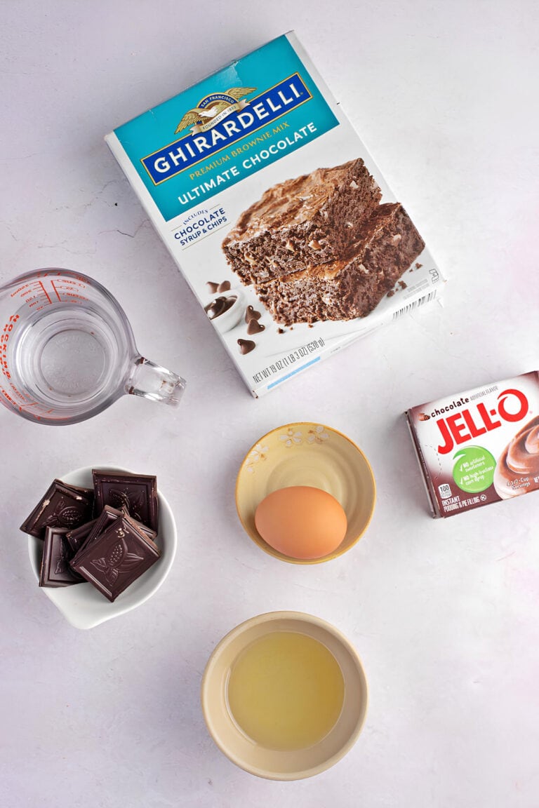 EASIEST Chocolate Trifle Recipe - Insanely Good