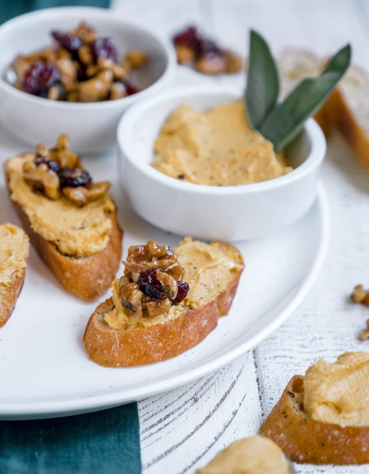 40 Easy Appetizer Recipes Party Guests Love - Insanely Good