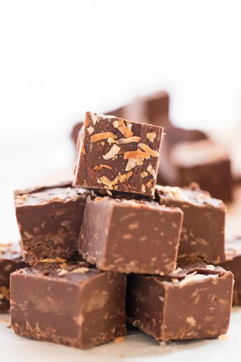 24 Best Fudge Recipes - Insanely Good