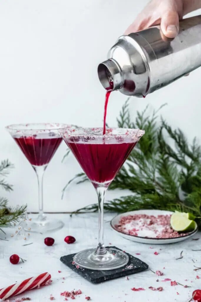 17 Christmas Martini Recipes for Your Next Holiday Party - Insanely Good