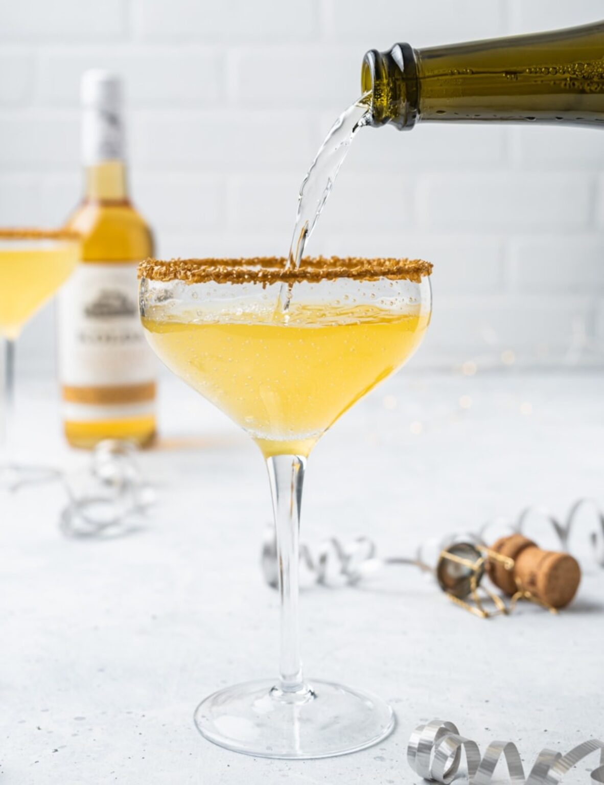 13 Shimmering Gold Cocktails to Dazzle Your Guests - Insanely Good