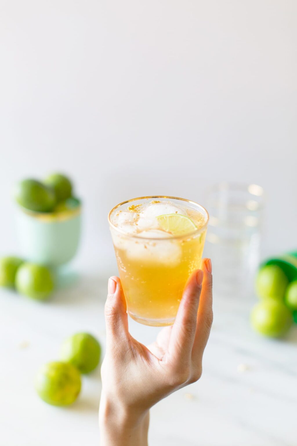 13 Shimmering Gold Cocktails to Dazzle Your Guests - Insanely Good