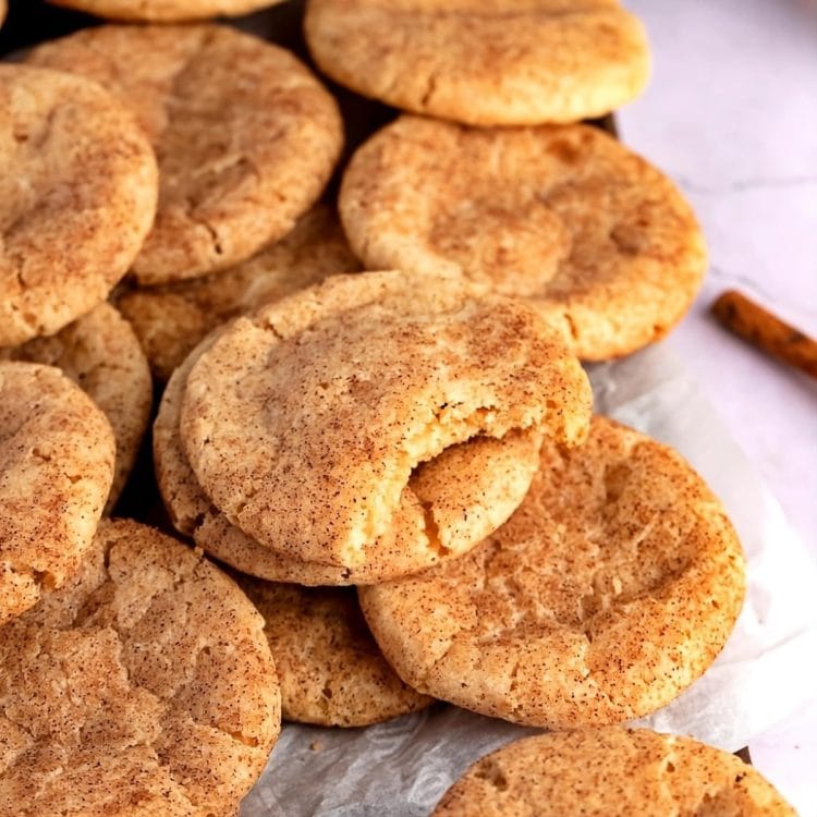Easy Cinnamon Cookies (Soft & Chewy) - Insanely Good
