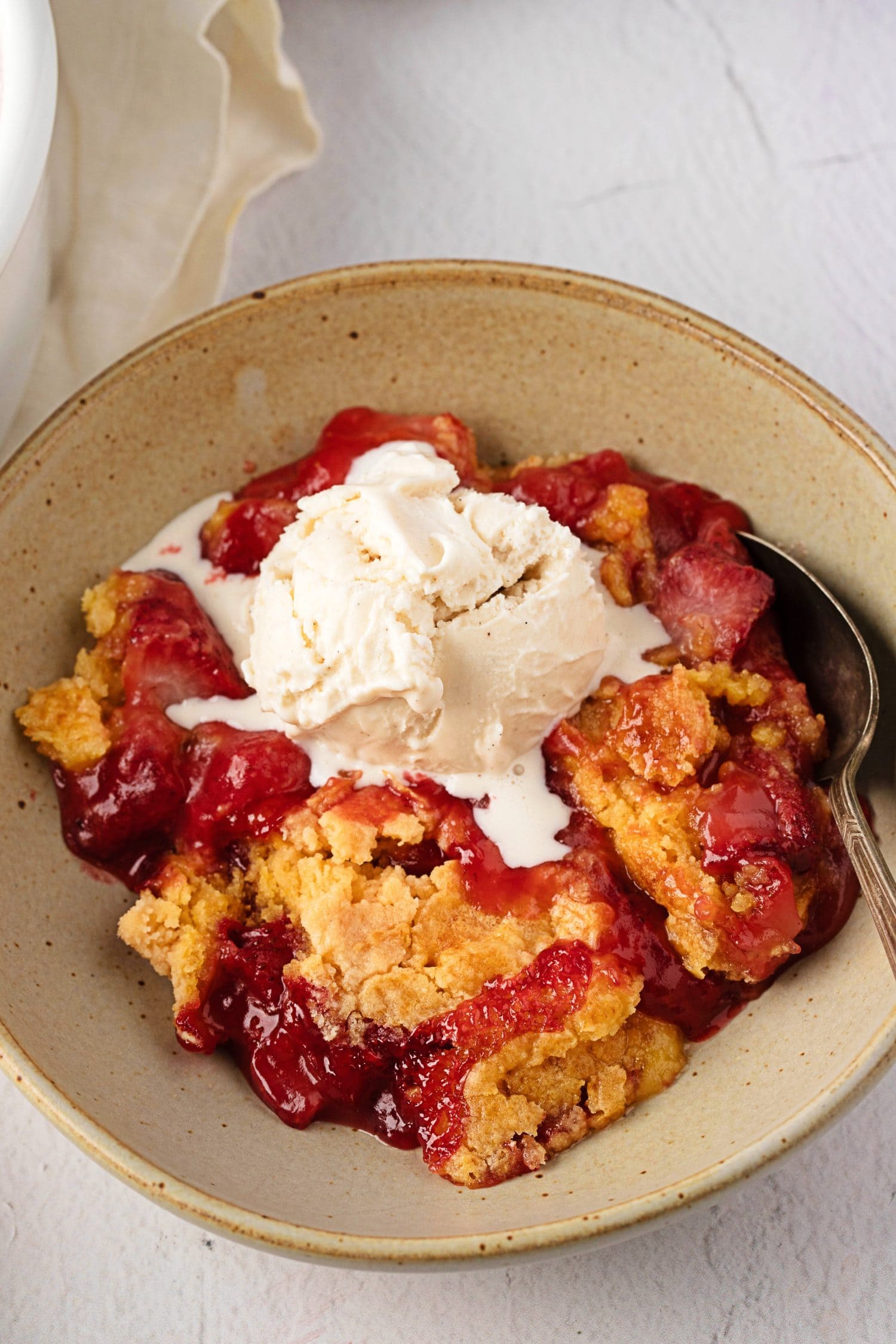 Strawberry Dump Cake - Insanely Good