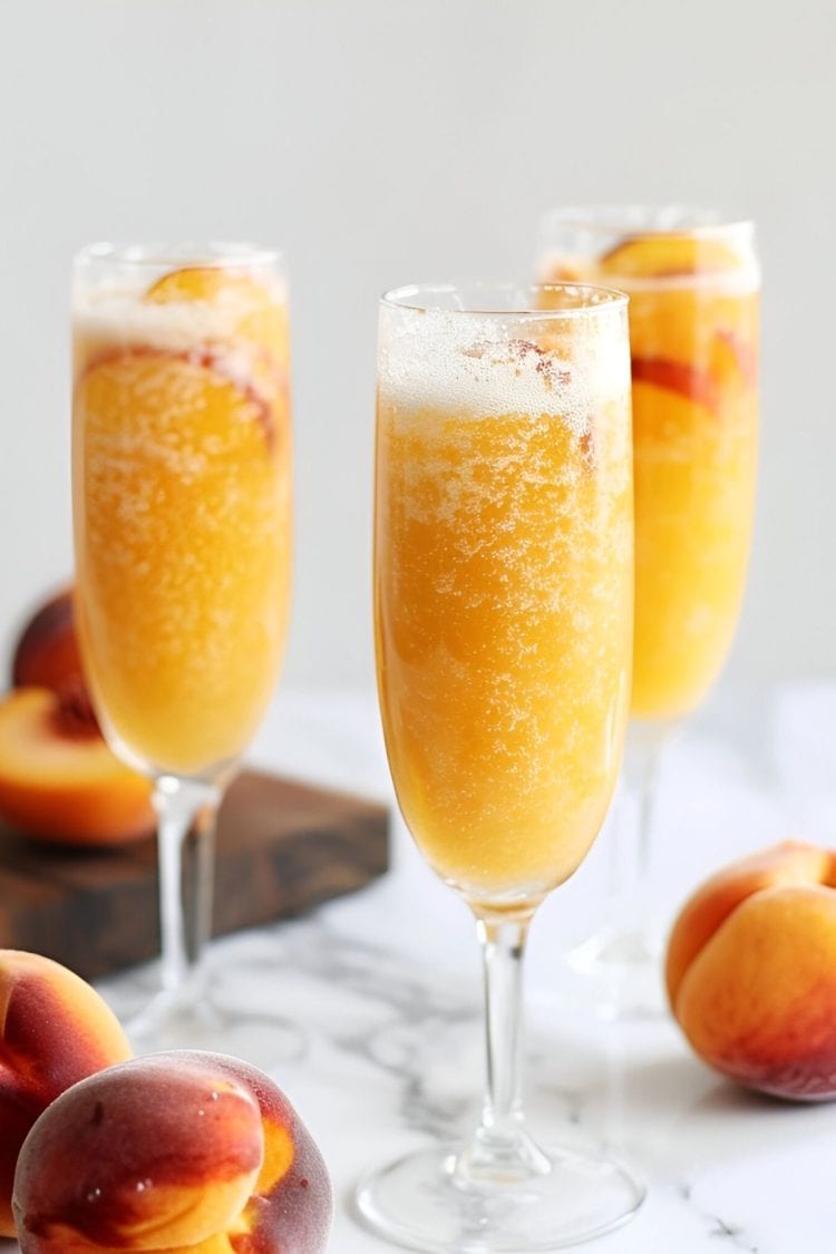 Easy Bellini Cocktail Recipe - Insanely Good