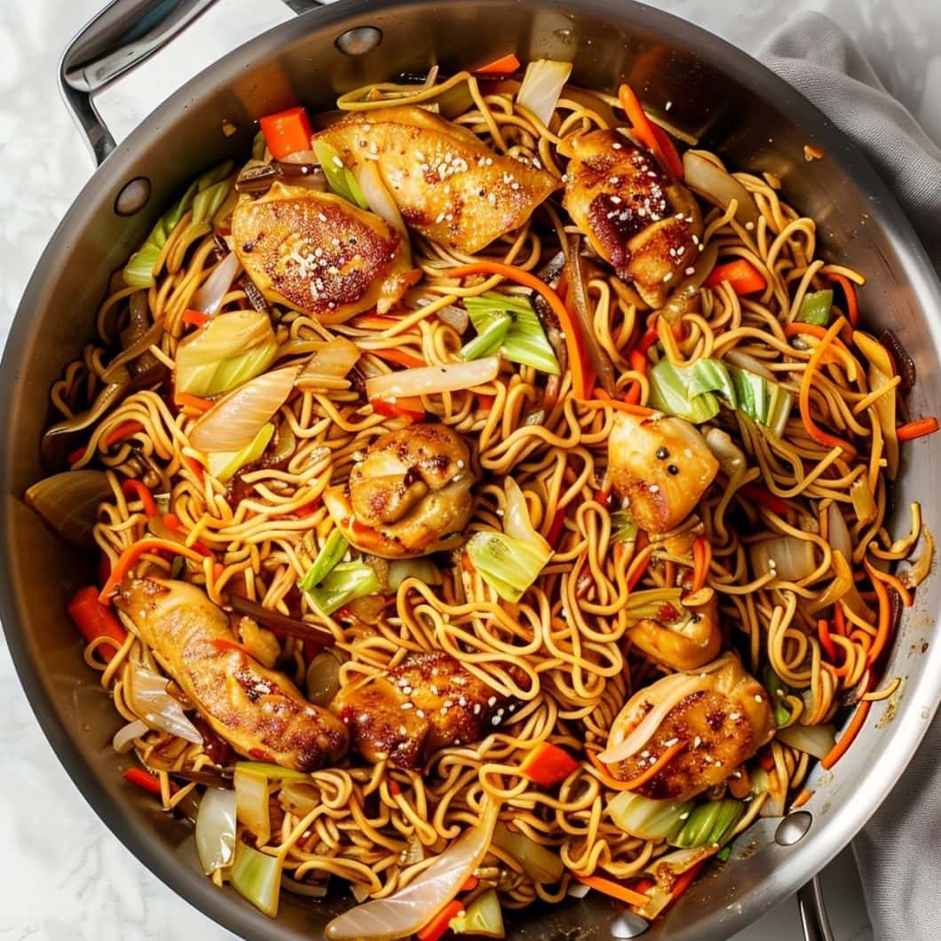 Yakisoba Chicken - Insanely Good