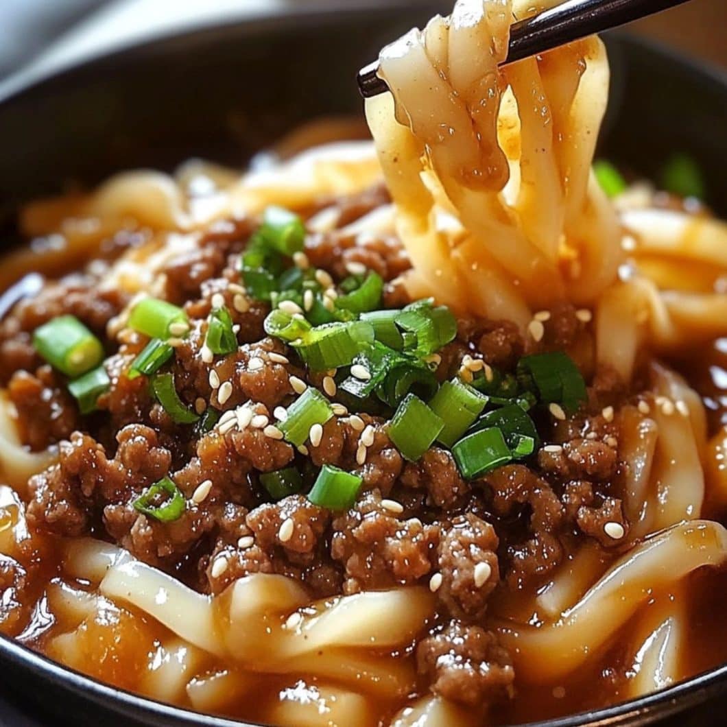 Mongolian Ground Beef Noodles - Insanely Good