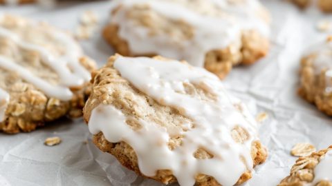 Iced Oatmeal Cookies - Insanely Good