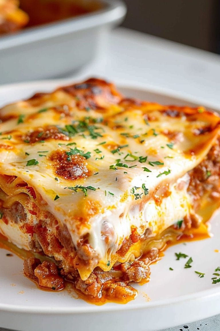Olive Garden Lasagna Classico - Insanely Good