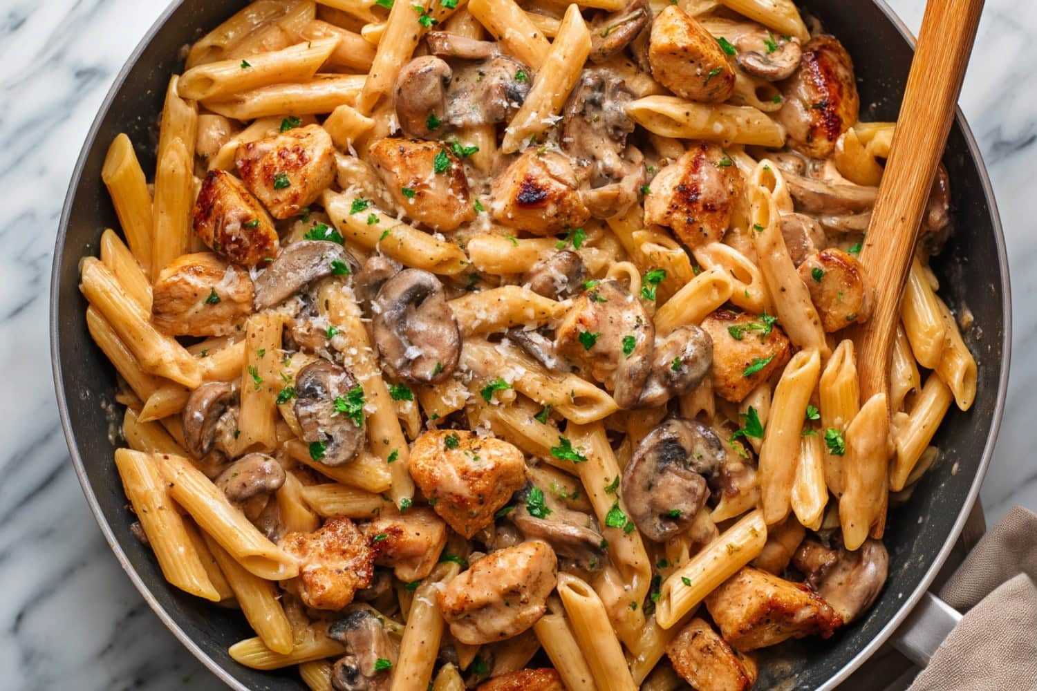 Cheesecake Factory Pasta Da Vinci - Insanely Good